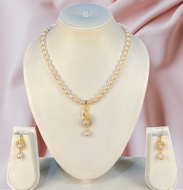 Single Line Pearl Sets with Pendant – My Pearls